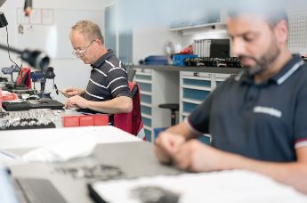 Automatic Identification (Auto ID) Solutions: seamless data capture for ...