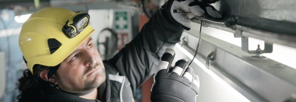 Wind turbines: Cable Management and Cable routing