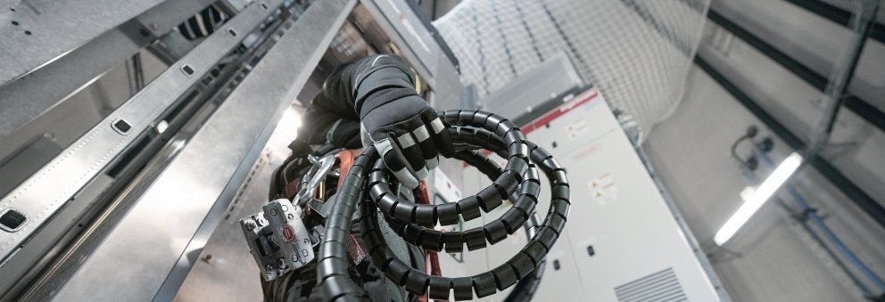 Wind turbines: Cable Management and Cable routing